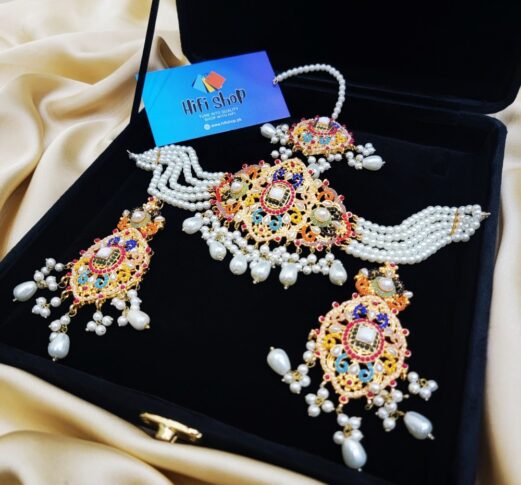 Unique Design Gold-Plated Necklace Chokar Set with Earrings and Tikka ...